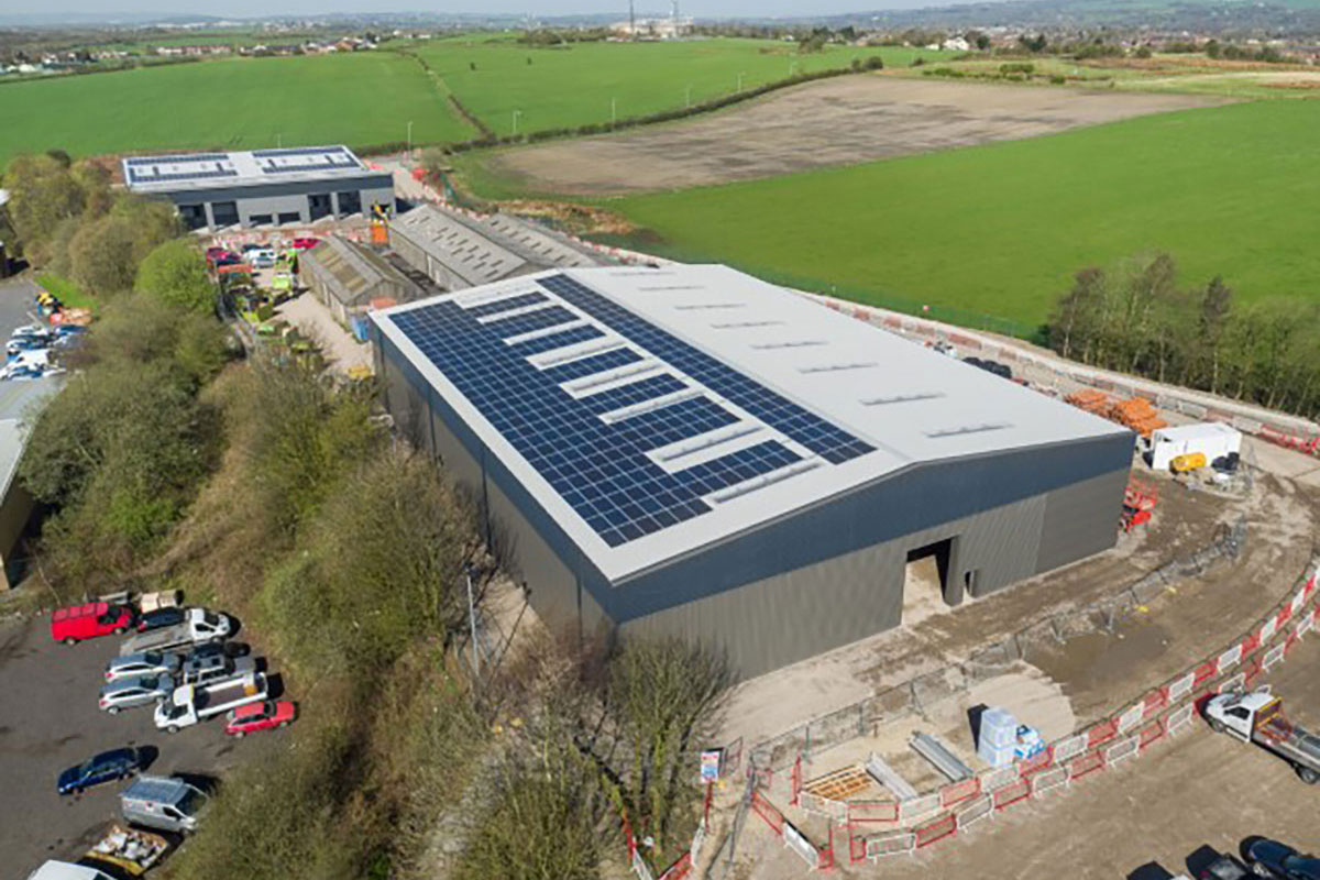 Solar panels for warehouses: everything you need to know - SQ4S - Square 4 Solar